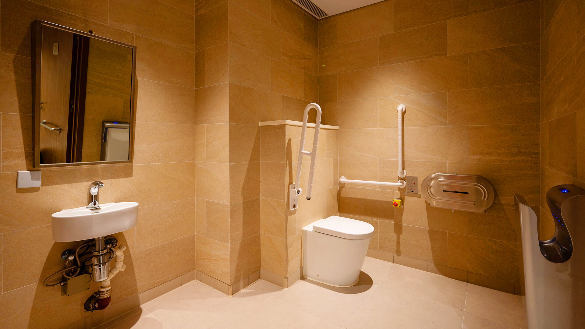 Guest Services and Facilities | Plan Your Visit | Water World Ocean ...
